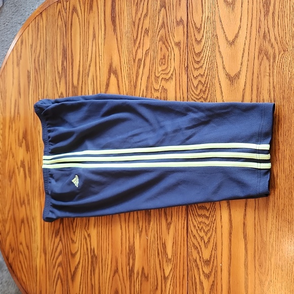 adidas | Pants & Jumpsuits | Adidas Capri Pants | Poshmark